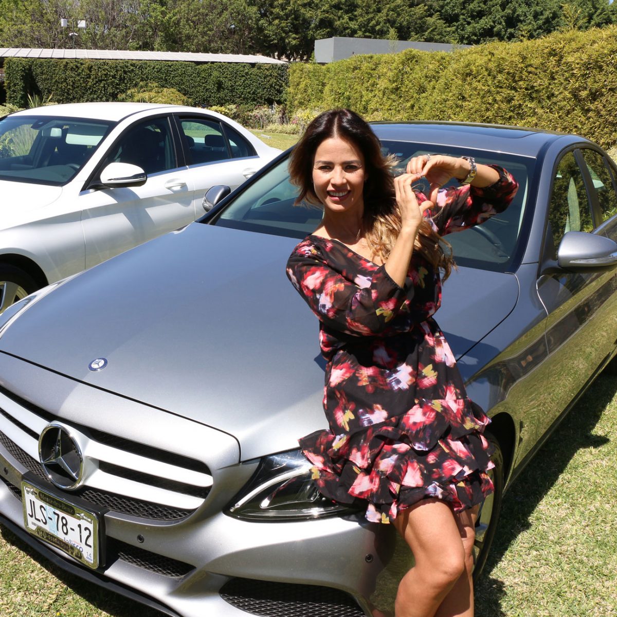 JACQUELINE LIRA – V Maker Central